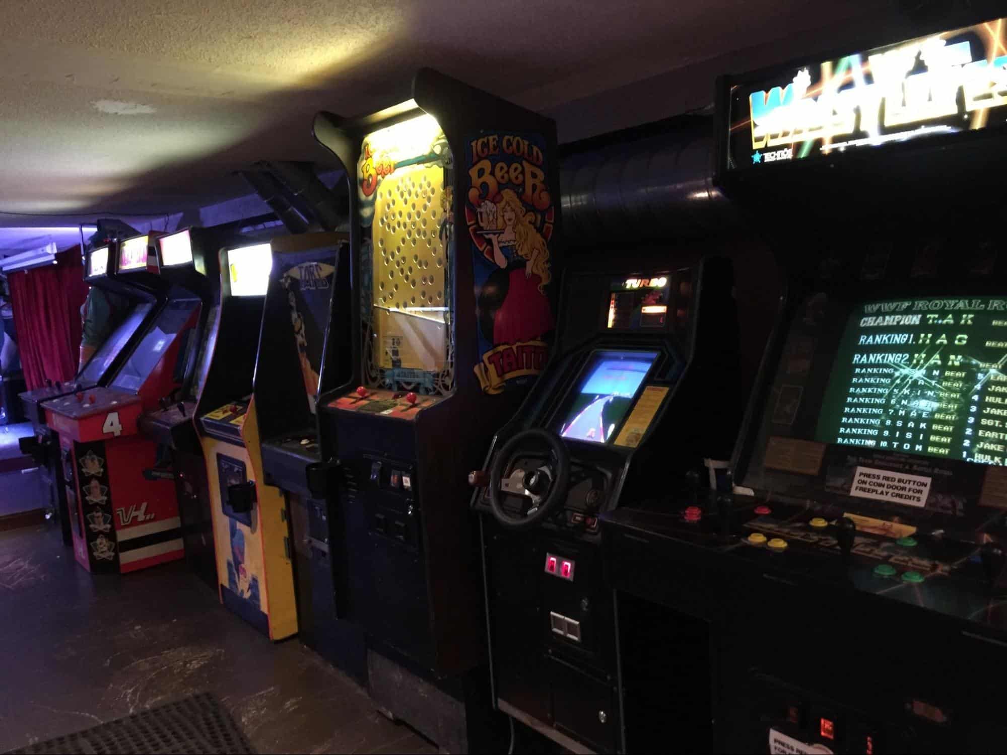 Your Definitive Guide to Ottawa’s Best Arcades [2025 ]