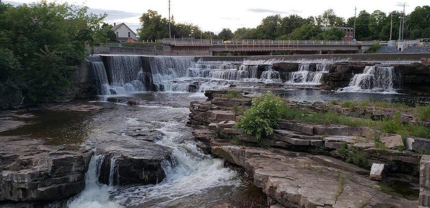 8 Picturesque Waterfalls near Ottawa That You Need to See [2026 ]